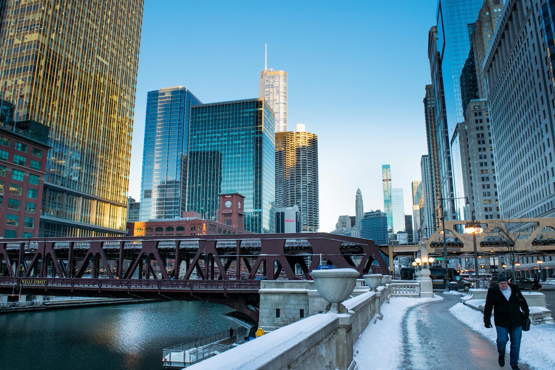 Safest Neighborhoods to Live in Chicago, Illinois